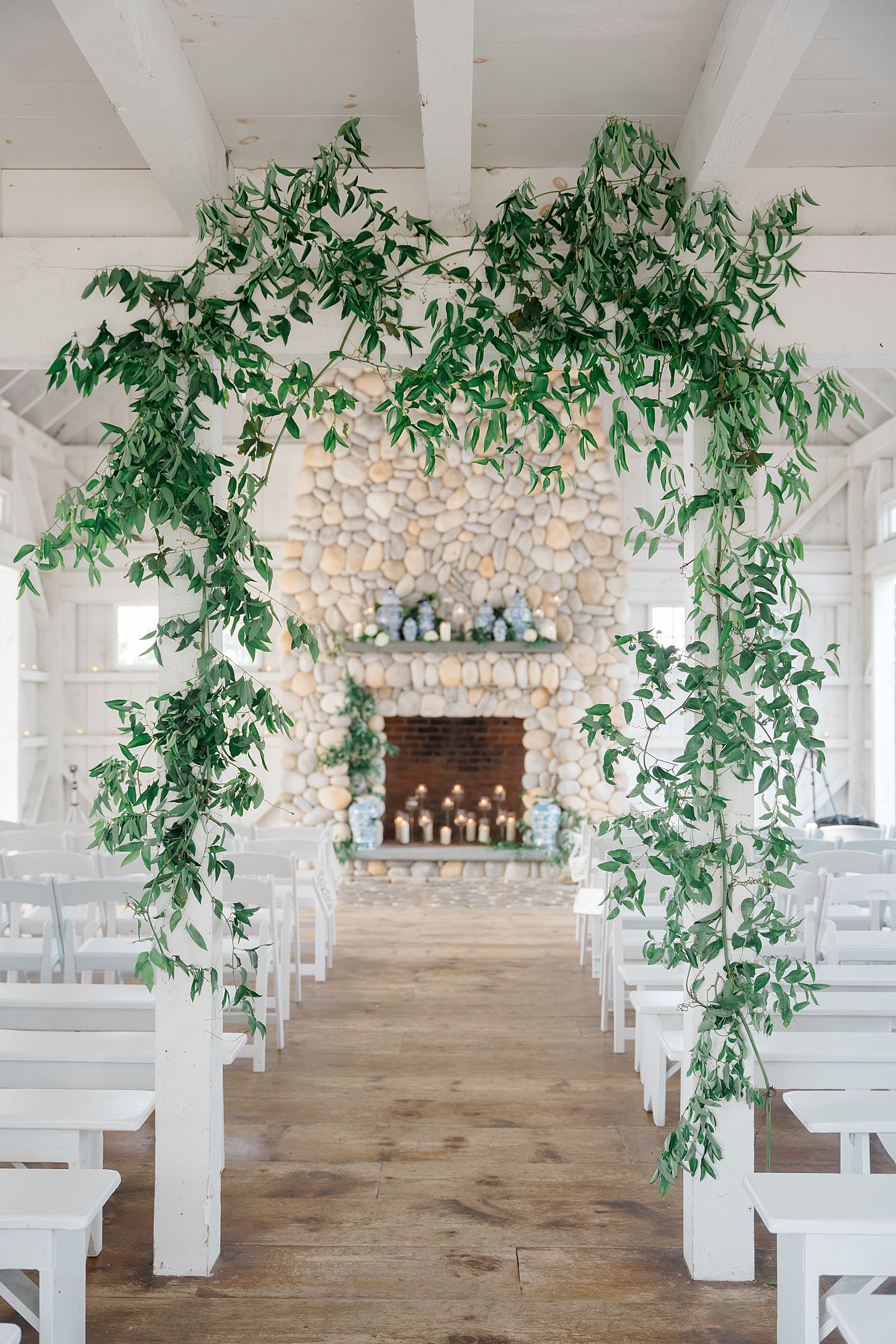 Bonnet Island Estate Wedding / Christina & Casey - karinamekel.com